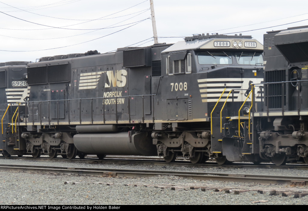 NS 7008